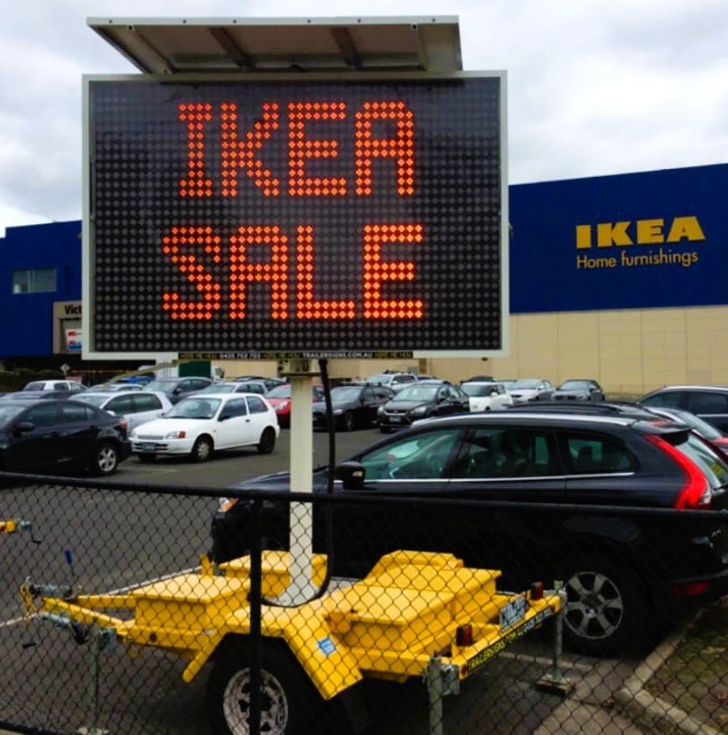 Service Page - Amber VMS Sign Hire - Trailer Signs